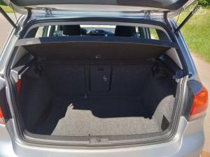 Grey Volkswagen Golf 2010 in Kaunas, with an engine capacity of 1.60 L and mileage of 250 thousand km for 3850 €, photo 15 on AUTOMOTO.COM.LV