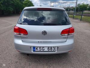 Pelēks Volkswagen Golf 2010 Šauļi, ar dzinēja tilpumu 1.20 L un nobraukumu 155 tūkst. km par 3000 €, foto 7 vietnē AUTOMOTO.COM.LV