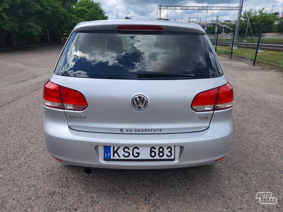 Серый Фольксваген Гольф 2010 в Шяуляй, объемом двигателя 1.20 л и пробегом 155 тыс. км за 2900 €, фото 6 на AUTOMOTO.COM.LV