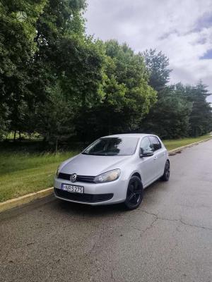 Pelēks Volkswagen Golf 2010 Kauņa, ar dzinēja tilpumu 1.60 L un nobraukumu 344 tūkst. km par 2200 €, foto  vietnē AUTOMOTO.COM.LV