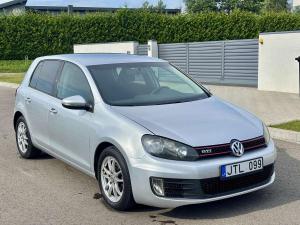 Pelēks Volkswagen Golf 2010 Viļņa, ar dzinēja tilpumu 1.60 L un nobraukumu 310 tūkst. km par 4200 €, foto  vietnē AUTOMOTO.COM.LV