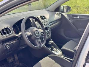 Pelēks Volkswagen Golf 2010 Viļņa, ar dzinēja tilpumu 1.60 L un nobraukumu 310 tūkst. km par 4200 €, foto 12 vietnē AUTOMOTO.COM.LV