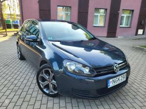 Pelēks Volkswagen Golf 2010 Šauļi, ar dzinēja tilpumu 1.40 L un nobraukumu 270 tūkst. km par 4550 €, foto 1 vietnē AUTOMOTO.COM.LV