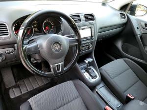 Pelēks Volkswagen Golf 2010 Šauļi, ar dzinēja tilpumu 1.40 L un nobraukumu 270 tūkst. km par 4550 €, foto 9 vietnē AUTOMOTO.COM.LV