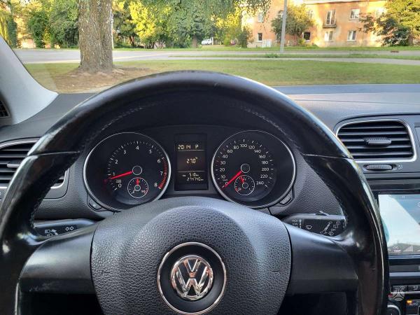 Volkswagen Golf 2010 Šauļi vietnē Pelēks Volkswagen Golf 2010 Šauļi, ar dzinēja tilpumu 1.40 L un nobraukumu 270 tūkst. km par 4550 €, foto 11 vietnē AUTOMOTO.COM.LV