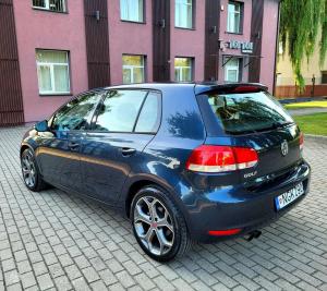 Pelēks Volkswagen Golf 2010 Šauļi, ar dzinēja tilpumu 1.40 L un nobraukumu 270 tūkst. km par 4550 €, foto 16 vietnē AUTOMOTO.COM.LV