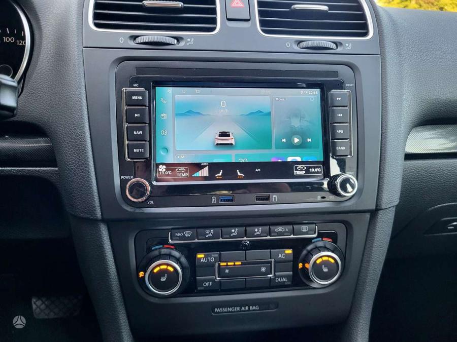 Pelēks Volkswagen Golf 2010 Šauļi, ar dzinēja tilpumu 1.40 L un nobraukumu 270 tūkst. km par 4550 €, foto 22 vietnē AUTOMOTO.COM.LV