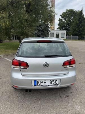 Grey Volkswagen Golf 2010 in Kaunas, with an engine capacity of 1.97 L and mileage of 299 thousand km for 4400 €, photo 7 on AUTOMOTO.COM.LV