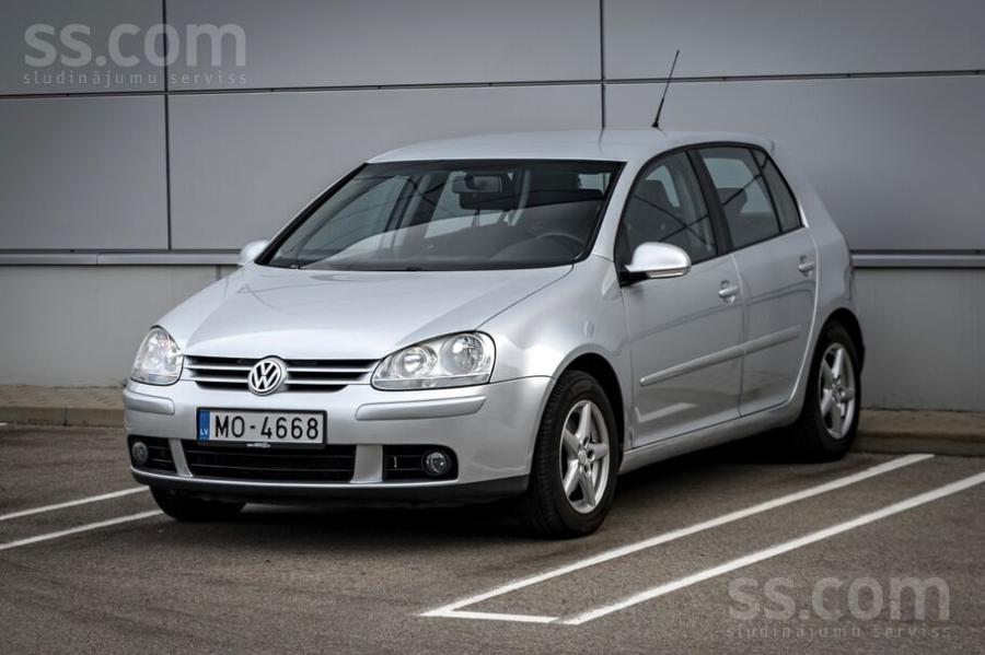 Pelēks Volkswagen Golf 2010 Rīga, ar dzinēja tilpumu 2.00 L un nobraukumu 299 tūkst. km par 3490 €, foto 1 vietnē AUTOMOTO.COM.LV