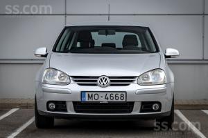 Pelēks Volkswagen Golf 2010 Rīga, ar dzinēja tilpumu 2.00 L un nobraukumu 299 tūkst. km par 3490 €, foto 3 vietnē AUTOMOTO.COM.LV