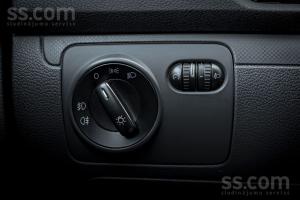 Pelēks Volkswagen Golf 2010 Rīga, ar dzinēja tilpumu 2.00 L un nobraukumu 299 tūkst. km par 3490 €, foto 24 vietnē AUTOMOTO.COM.LV