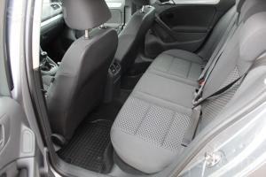 Pelēks Volkswagen Golf 2010 Liepāja, ar dzinēja tilpumu 1.60 L un nobraukumu 288 tūkst. km par 4999 €, foto 8 vietnē AUTOMOTO.COM.LV