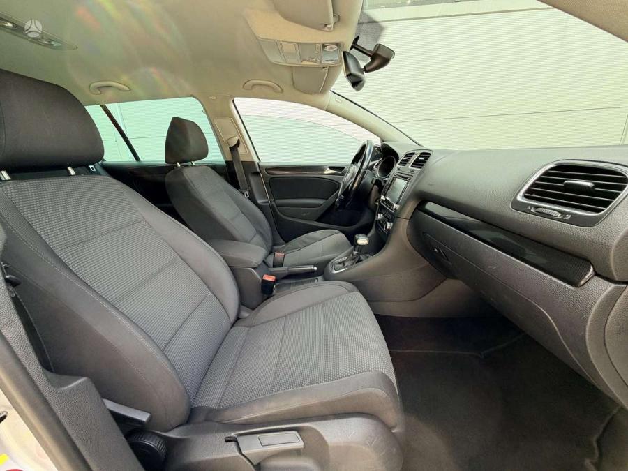 Grey Volkswagen Golf 2010 in Utena, with an engine capacity of 1.60 L and mileage of 193 thousand km for 4250 €, photo 23 on AUTOMOTO.COM.LV