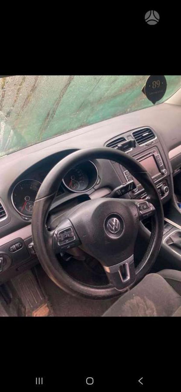 Grey Volkswagen Golf 2010 in Kaunas, with an engine capacity of 1.97 L and mileage of 360 thousand km for 1200 €, photo 4 on AUTOMOTO.COM.LV