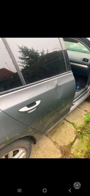 Pelēks Volkswagen Golf 2010 Kauņa, ar dzinēja tilpumu 1.97 L un nobraukumu 360 tūkst. km par 1200 €, foto 6 vietnē AUTOMOTO.COM.LV