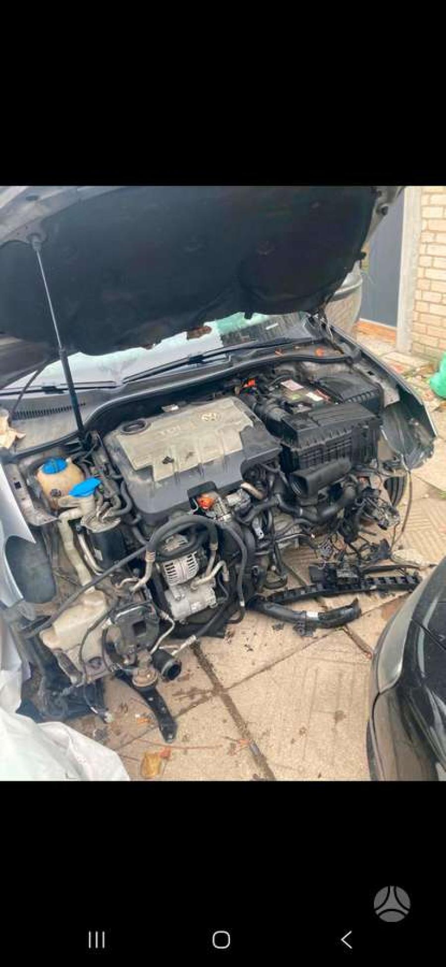 Pelēks Volkswagen Golf 2010 Kauņa, ar dzinēja tilpumu 1.97 L un nobraukumu 360 tūkst. km par 1200 €, foto 7 vietnē AUTOMOTO.COM.LV