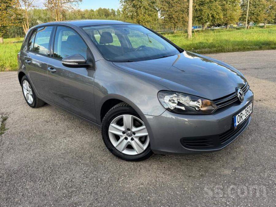 Grey Volkswagen Golf 2010 in Ogre, with an engine capacity of 1.60 L and mileage of 232 thousand km for 3850 €, photo 1 on AUTOMOTO.COM.LV