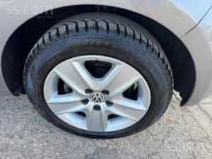 Grey Volkswagen Golf 2010 in Ogre, with an engine capacity of 1.60 L and mileage of 232 thousand km for 3850 €, photo 19 on AUTOMOTO.COM.LV