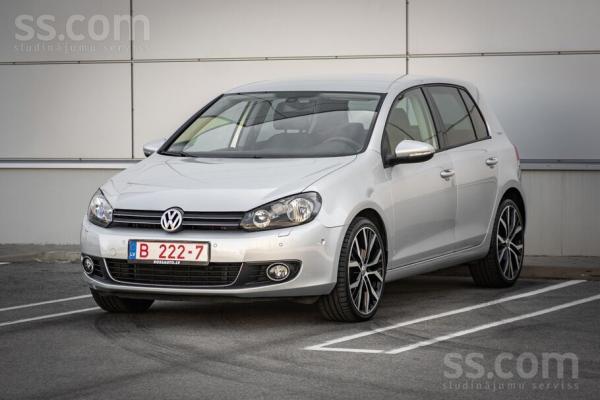 Grey Volkswagen Golf 2010 in Riga, with an engine capacity of 1.60 L and mileage of 272 thousand km for 3990 €, photo 1 on AUTOMOTO.COM.LV
