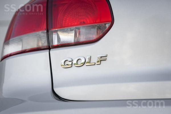 Grey Volkswagen Golf 2010 in Riga, with an engine capacity of 1.60 L and mileage of 272 thousand km for 3990 €, photo 8 on AUTOMOTO.COM.LV