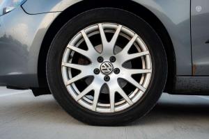 Pelēks Volkswagen Golf 2010 Viļņa, ar dzinēja tilpumu 1.60 L un nobraukumu 290 tūkst. km par 4350 €, foto 10 vietnē AUTOMOTO.COM.LV