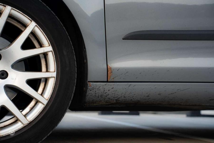 Pelēks Volkswagen Golf 2010 Viļņa, ar dzinēja tilpumu 1.60 L un nobraukumu 290 tūkst. km par 4350 €, foto 11 vietnē AUTOMOTO.COM.LV