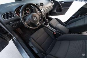 Pelēks Volkswagen Golf 2010 Viļņa, ar dzinēja tilpumu 1.60 L un nobraukumu 290 tūkst. km par 4350 €, foto 21 vietnē AUTOMOTO.COM.LV