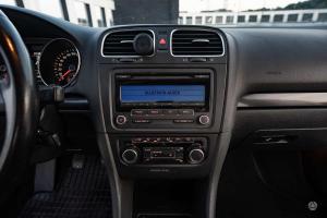 Pelēks Volkswagen Golf 2010 Viļņa, ar dzinēja tilpumu 1.60 L un nobraukumu 290 tūkst. km par 4350 €, foto 24 vietnē AUTOMOTO.COM.LV
