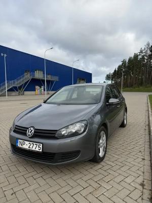 Grey Volkswagen Golf 2010 in Riga, with an engine capacity of 2.00 L and mileage of 334 thousand km for 2700 €, photo 5 on AUTOMOTO.COM.LV
