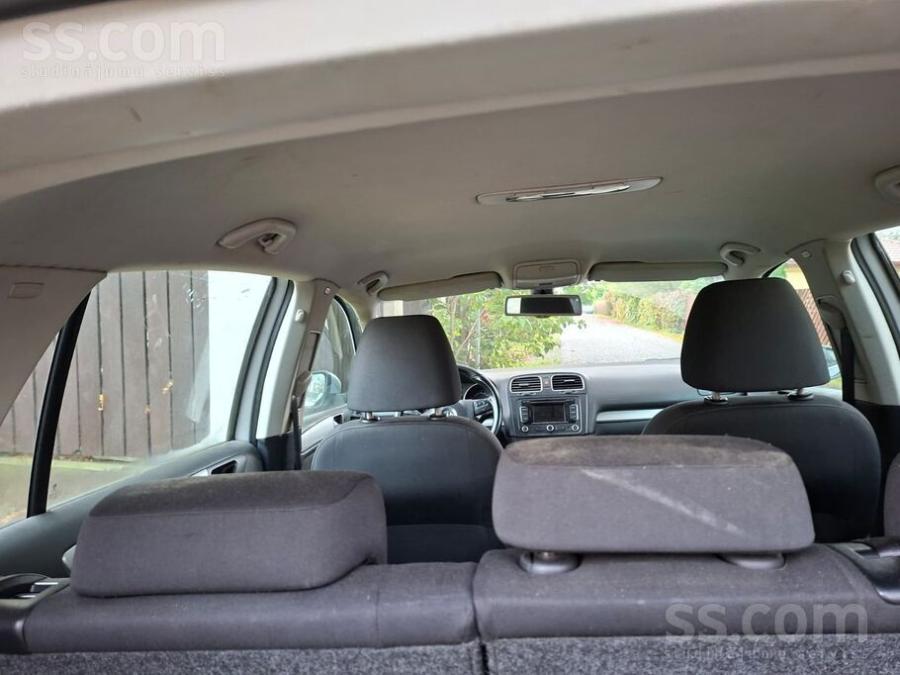 Pelēks Volkswagen Golf 2010 Rīga, ar dzinēja tilpumu 2.00 L un nobraukumu 220 tūkst. km par 3200 €, foto 9 vietnē AUTOMOTO.COM.LV