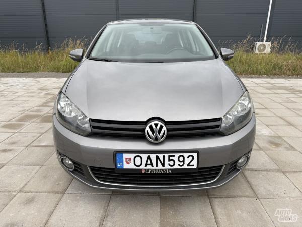 Volkswagen Golf 2010 in Giraite on AUTOMOTO.COM.LV Grey Volkswagen Golf 2010 in Giraite, with an engine capacity of 1.60 L and mileage of 132 thousand km for 3900 €, photo 3 on AUTOMOTO.COM.LV