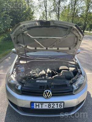 Pelēks Volkswagen Golf 2011 Liepāja, ar dzinēja tilpumu 1.20 L un nobraukumu 233 tūkst. km par 2300 €, foto 11 vietnē AUTOMOTO.COM.LV