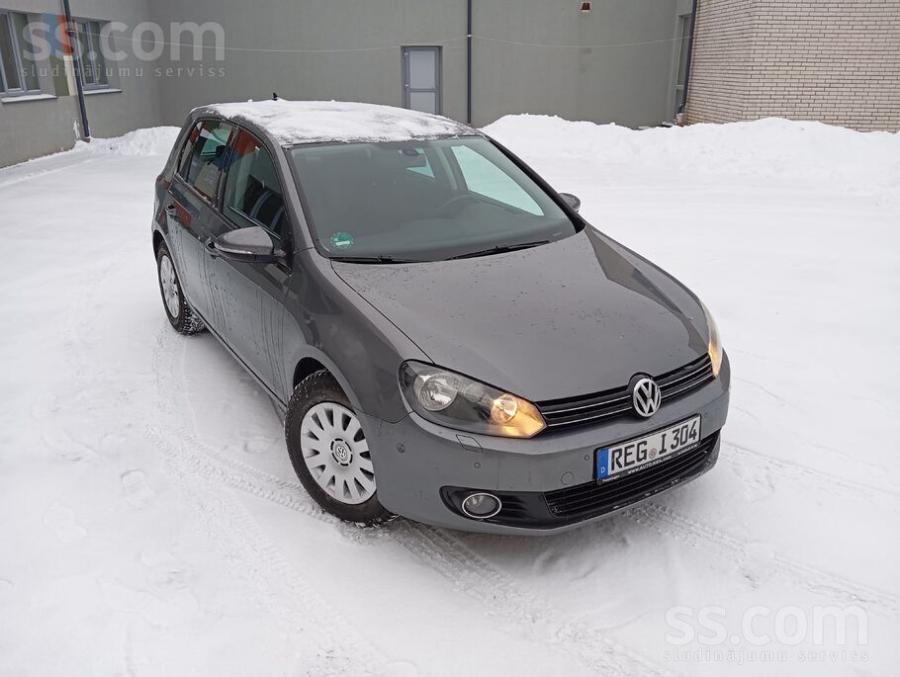 Grey Volkswagen Golf 2011 in Balvi, with an engine capacity of 1.60 L and mileage of 164 thousand km for 3950 €, photo 1 on AUTOMOTO.COM.LV