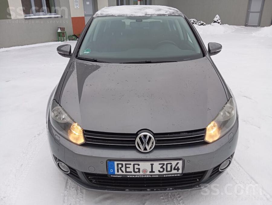 Grey Volkswagen Golf 2011 in Balvi, with an engine capacity of 1.60 L and mileage of 164 thousand km for 3950 €, photo 3 on AUTOMOTO.COM.LV