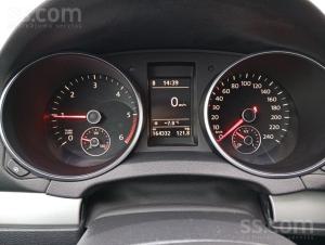 Grey Volkswagen Golf 2011 in Balvi, with an engine capacity of 1.60 L and mileage of 164 thousand km for 3950 €, photo 15 on AUTOMOTO.COM.LV