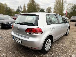 Grey Volkswagen Golf 2011 in Vilnius, with an engine capacity of 1.20 L and mileage of 252 thousand km for 4999 €, photo 6 on AUTOMOTO.COM.LV