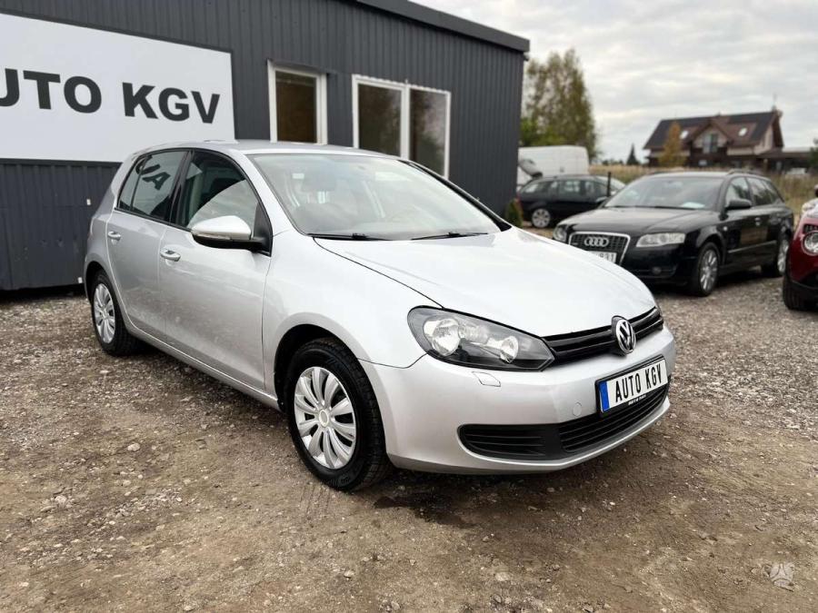 Grey Volkswagen Golf 2011 in Vilnius, with an engine capacity of 1.20 L and mileage of 252 thousand km for 4999 €, photo 8 on AUTOMOTO.COM.LV
