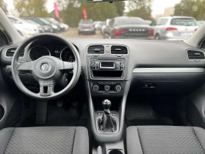 Grey Volkswagen Golf 2011 in Vilnius, with an engine capacity of 1.20 L and mileage of 252 thousand km for 4999 €, photo 15 on AUTOMOTO.COM.LV