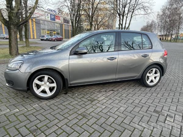 Pelēks Volkswagen Golf 2011 Rīga, ar dzinēja tilpumu 1.40 L un nobraukumu 245 tūkst. km par 3300 €, foto 4 vietnē AUTOMOTO.COM.LV