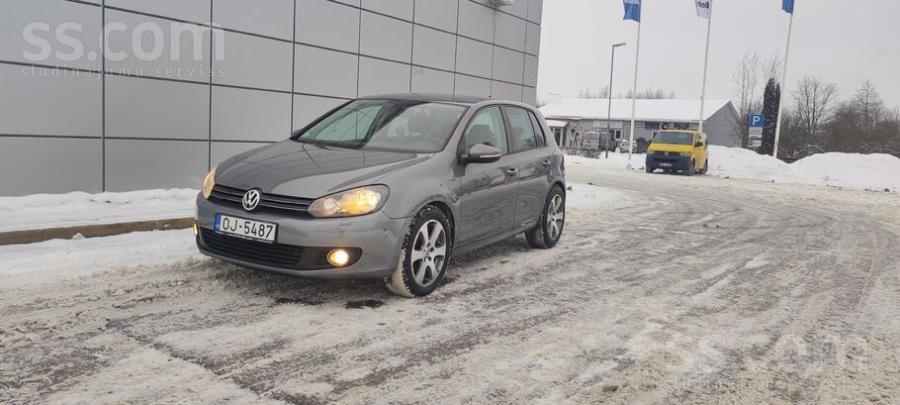 Pelēks Volkswagen Golf 2011 Gulbene, ar dzinēja tilpumu 1.60 L un nobraukumu 164 tūkst. km par 5550 €, foto 3 vietnē AUTOMOTO.COM.LV
