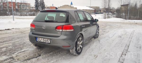 Pelēks Volkswagen Golf 2011 Gulbene, ar dzinēja tilpumu 1.60 L un nobraukumu 164 tūkst. km par 5550 €, foto 5 vietnē AUTOMOTO.COM.LV