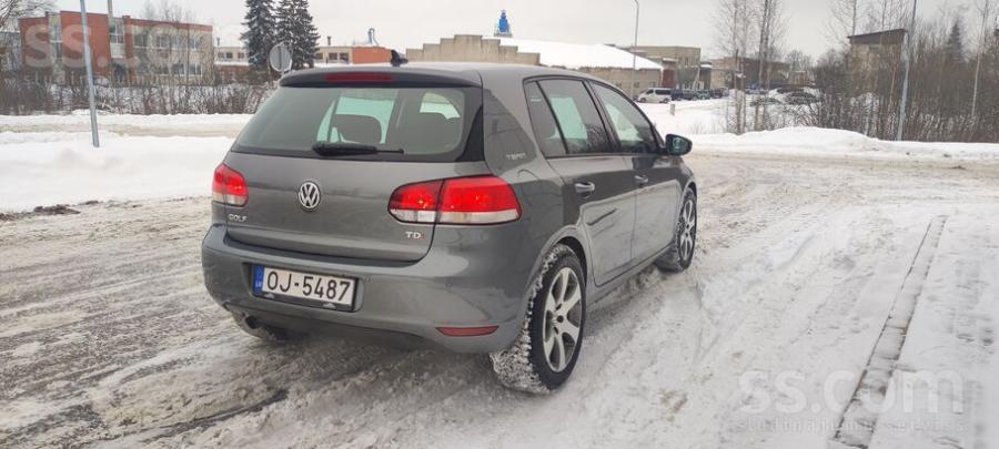 Pelēks Volkswagen Golf 2011 Gulbene, ar dzinēja tilpumu 1.60 L un nobraukumu 164 tūkst. km par 5550 €, foto 5 vietnē AUTOMOTO.COM.LV