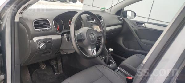 Pelēks Volkswagen Golf 2011 Gulbene, ar dzinēja tilpumu 1.60 L un nobraukumu 164 tūkst. km par 5550 €, foto 10 vietnē AUTOMOTO.COM.LV
