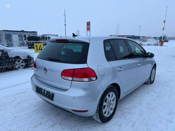 Серый Фольксваген Гольф 2011 в Мариямполе, объемом двигателя 1.60 л и пробегом 160 тыс. км за 4500 €, фото 4 на AUTOMOTO.COM.LV