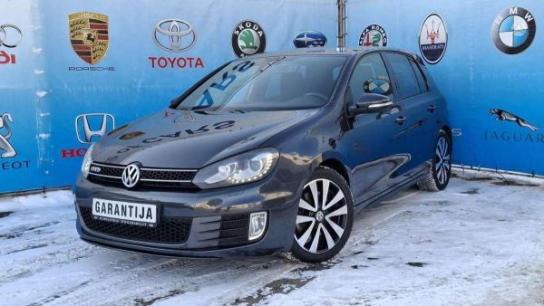 Grey Volkswagen Golf 2011 in Siauliai, with an engine capacity of 1.97 L and mileage of 217 thousand km for 7900 €, photo 1 on AUTOMOTO.COM.LV