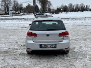 Pelēks Volkswagen Golf 2011 Tauragė, ar dzinēja tilpumu 1.60 L un nobraukumu 162 tūkst. km par 3580 €, foto 4 vietnē AUTOMOTO.COM.LV