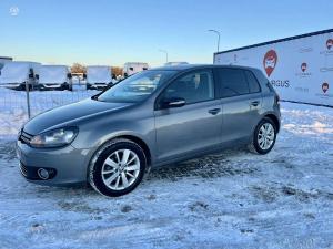 Pelēks Volkswagen Golf 2011 Tauragė, ar dzinēja tilpumu 1.60 L un nobraukumu 146 tūkst. km par 5950 €, foto 4 vietnē AUTOMOTO.COM.LV