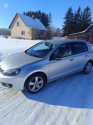Grey Volkswagen Golf 2011 in Birzai, with an engine capacity of 1.20 L and mileage of 185 thousand km for 3999 €, photo 3 on AUTOMOTO.COM.LV