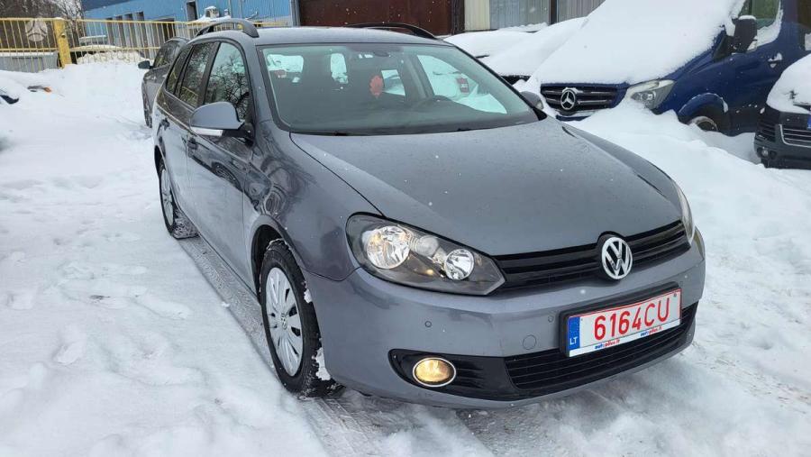 Pelēks Volkswagen Golf 2011 Šauļi, ar dzinēja tilpumu 1.60 L un nobraukumu 159 tūkst. km par 4650 €, foto 1 vietnē AUTOMOTO.COM.LV