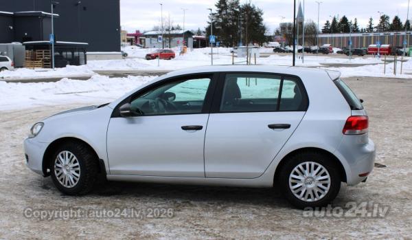 Grey Volkswagen Golf 2011 in Rapla, with an engine capacity of 1.40 L and mileage of 175 thousand km for 3695 €, photo 8 on AUTOMOTO.COM.LV